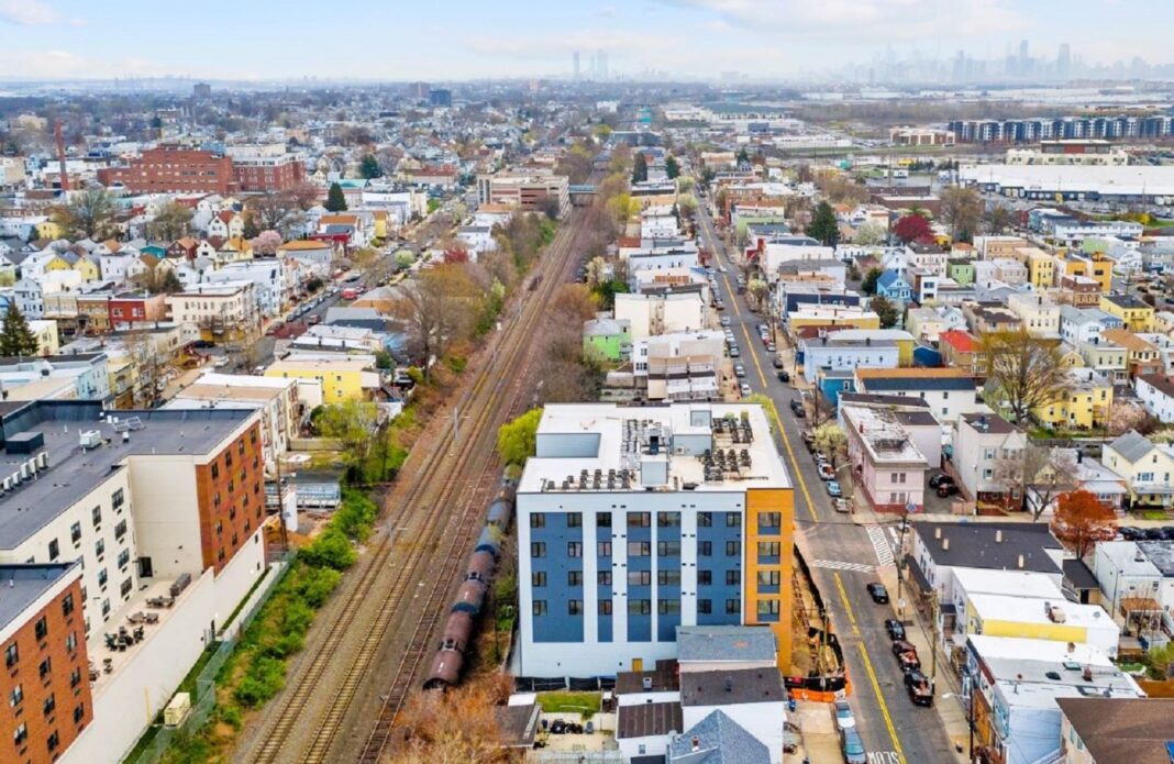 Prospect Crossing, Bayonne’s newest multifamily luxury midrise, to ...