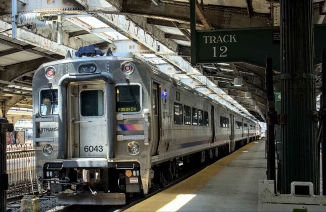 NJ Transit announces NFL regular season service at MetLife Stadium | ROI-NJ