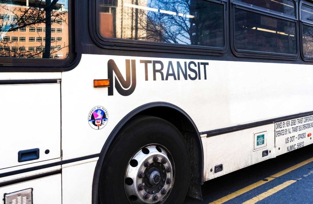 NJ Transit expands fare-pay cards to bus fleet, all three light rail ...