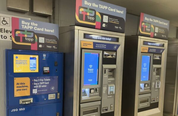 PATH debuts reloadable TAPP card as MetroCard sales, refills end after ...
